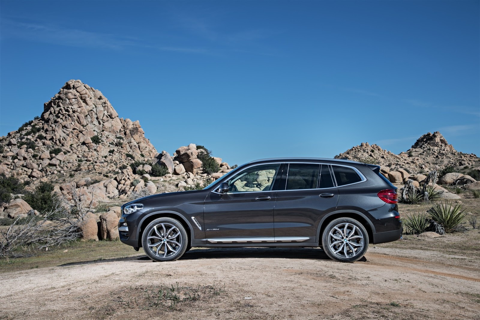 2018 BMW X3 SUV เจนใหม่จากเยอรมัน หรู สปอร์ต ในคันเดียว | AUTODEFT ข่าวรถยนต์ รีวิวรถ รถใหม่ รถ ...